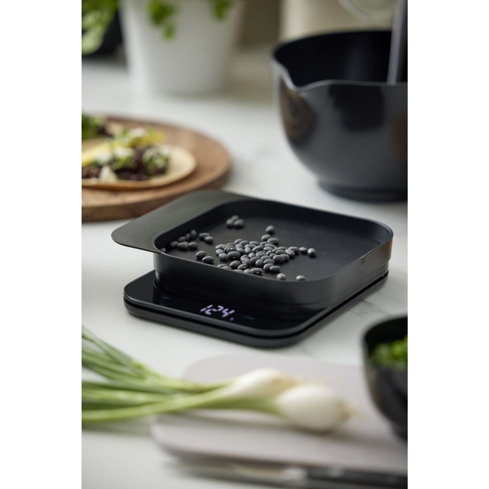 Rosti Mensura Kitchen Scale Black – The Scandinavian Shop